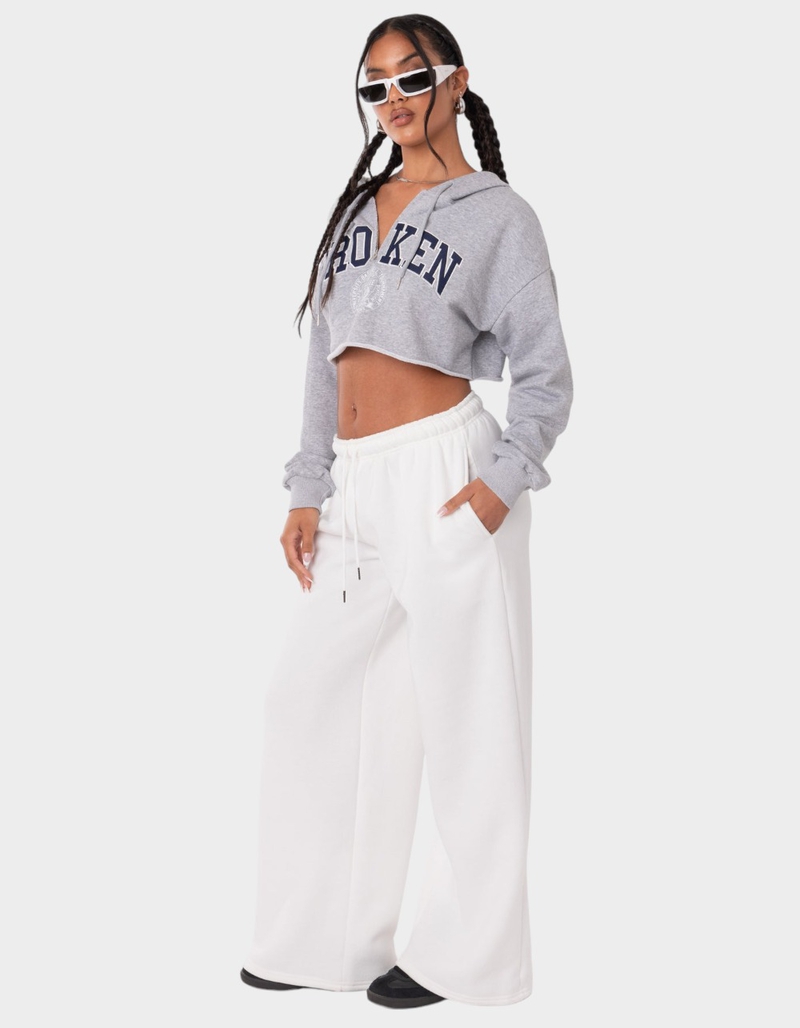EDIKTED Kamari Low Rise Wide Sweatpants - WHITE | Tillys