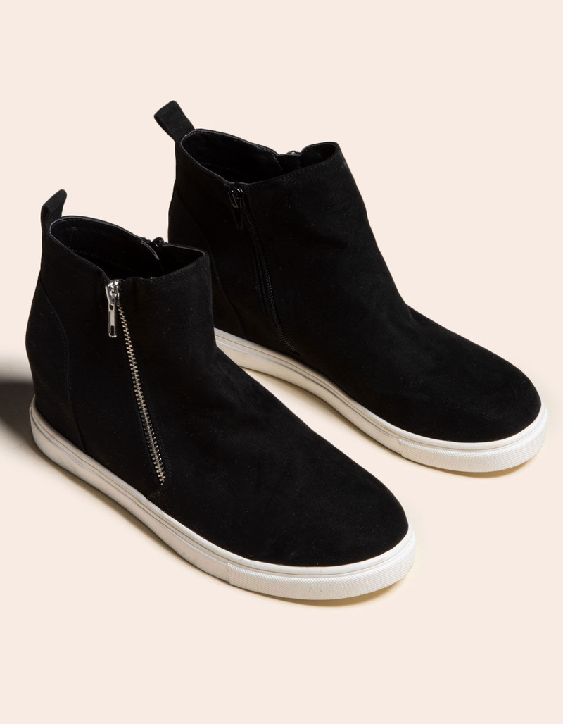 STEVEN MADDEN Wedgie Womens Shoes - BLACK - 8.5 | Tillys