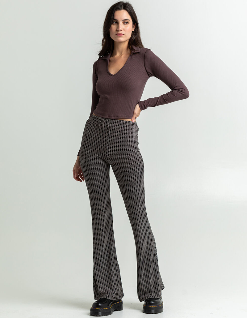 FULL TILT Womens V-Neck Johnny Collar Tee - BROWN | Tillys