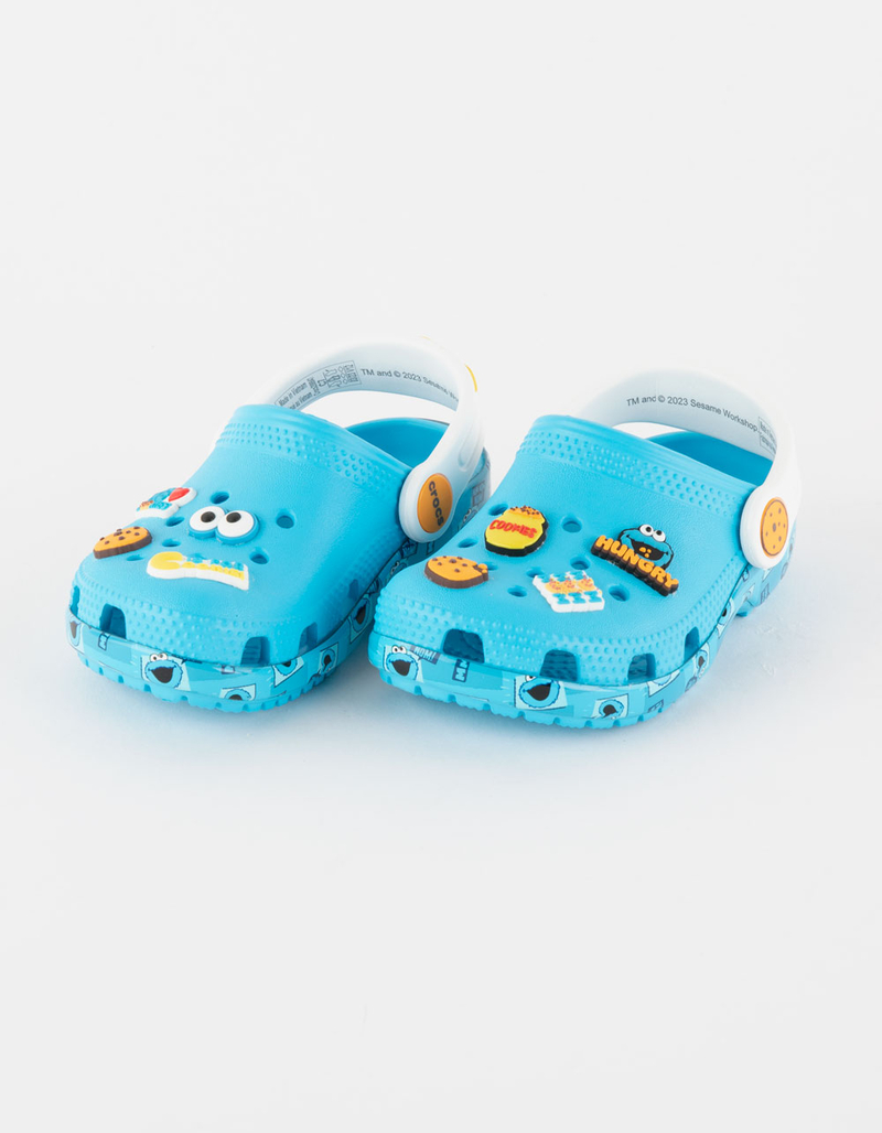 CROCS Cookie Monster Toddler Classic Clogs - BLUE/WHT - 10 | Tillys