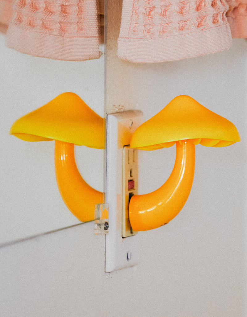 Mushroom Night Light - WHITE - ONE SIZE | Tillys