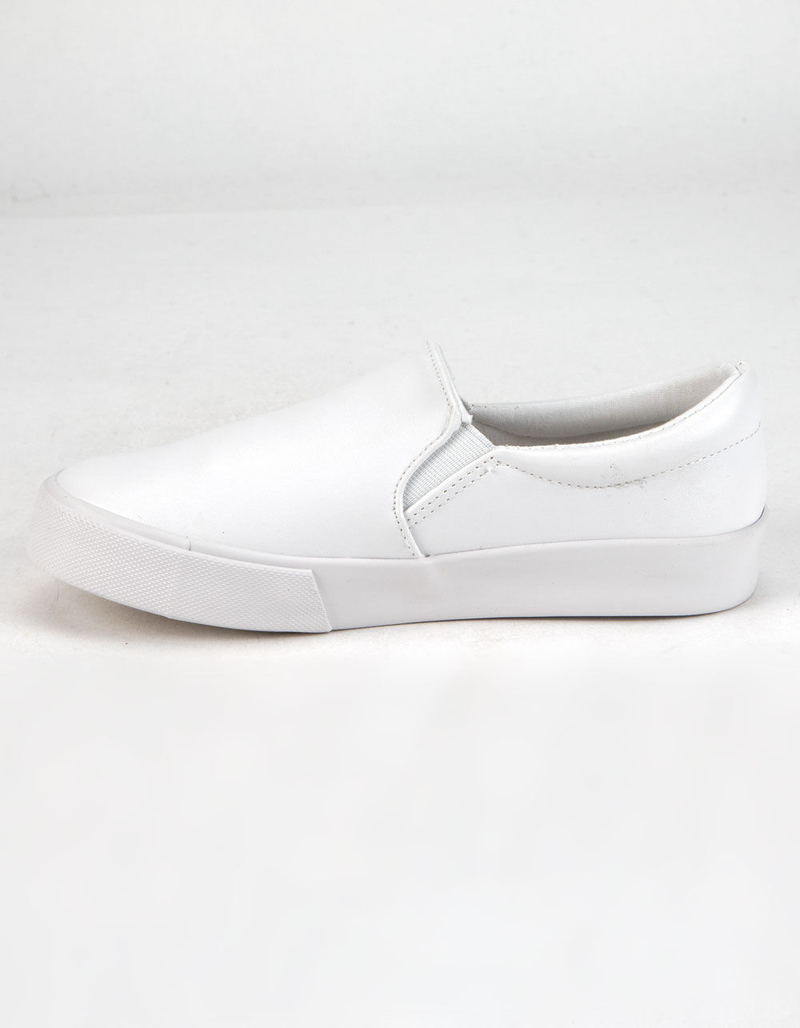 SODA Reign Girls White Slip-On Shoes - WHITE - 3 | Tillys