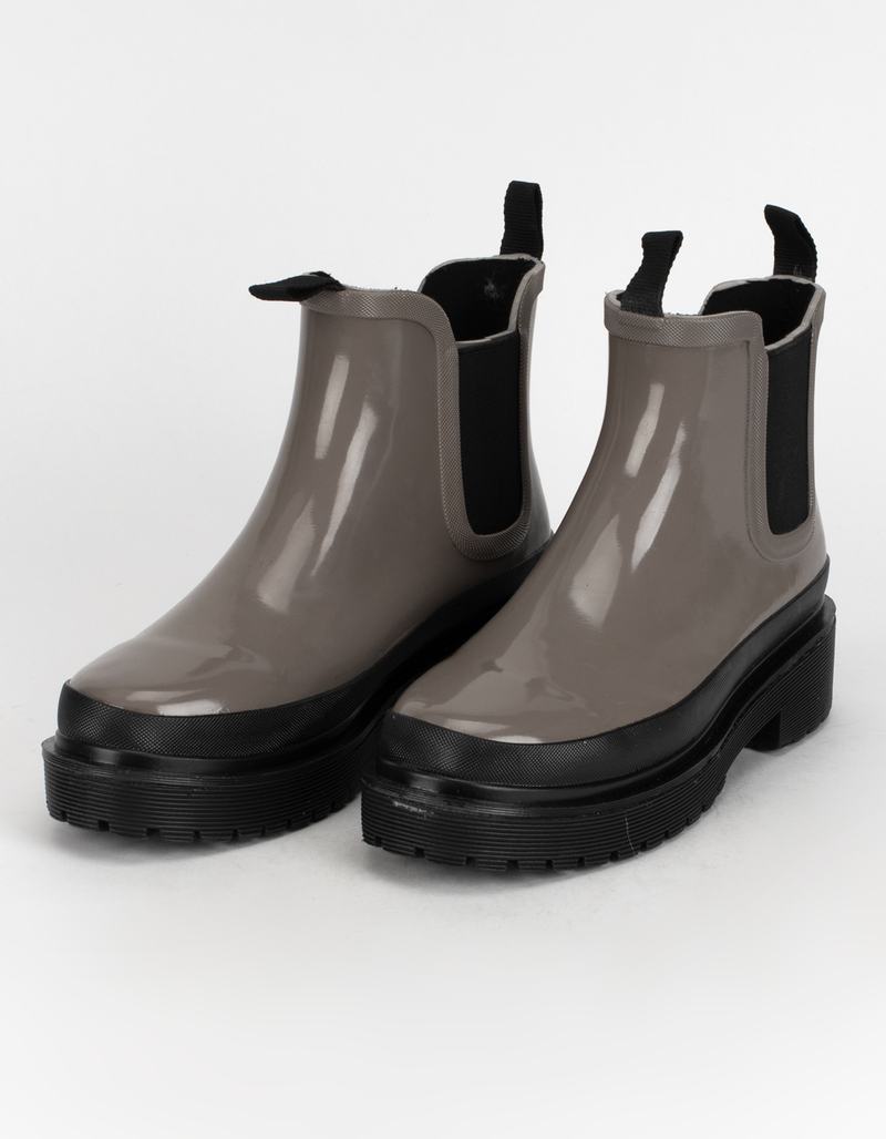 CHOOKA Damascus Heel Womens Chelsea Rain Boots - TAUPE - 5 | Tillys