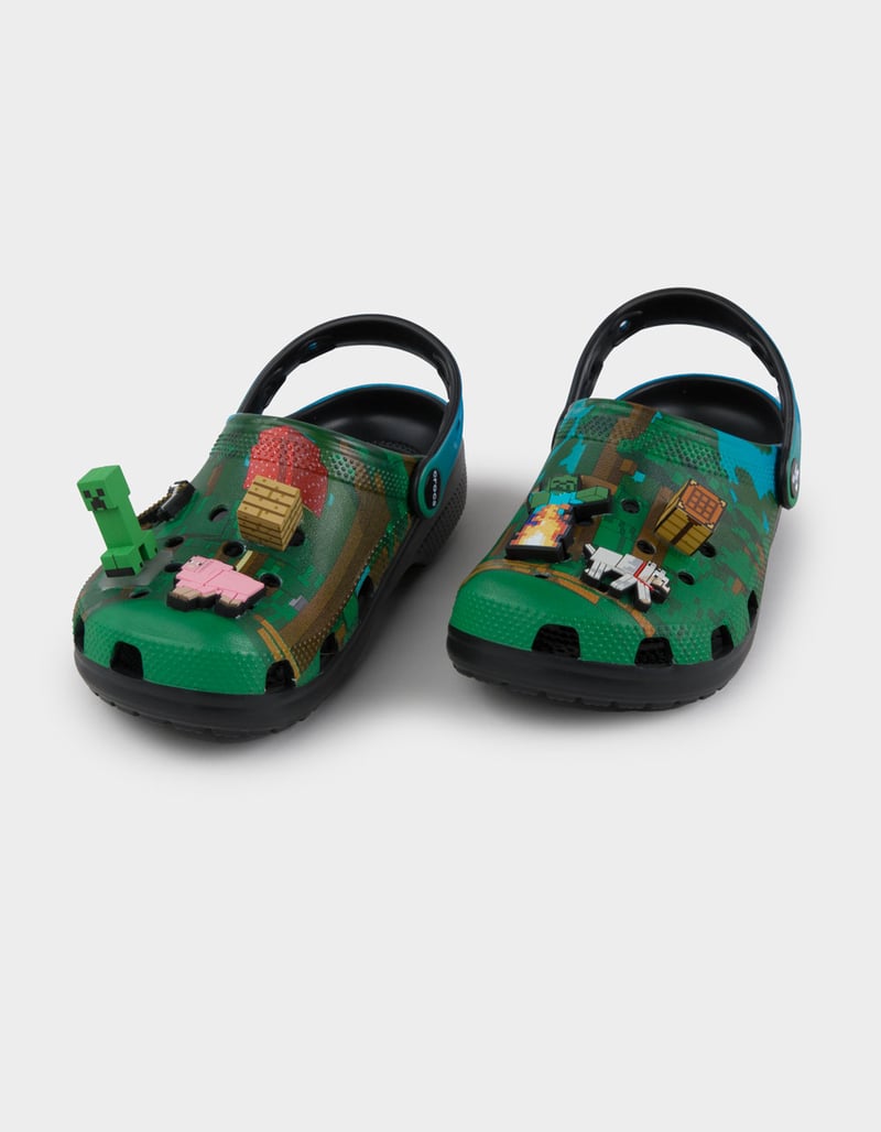CROCS x Minecraft Kids Classic Clogs - MULTI - 5 | Tillys