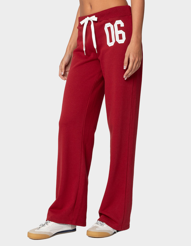 EDIKTED 06 Sweatpants - DK RED | Tillys