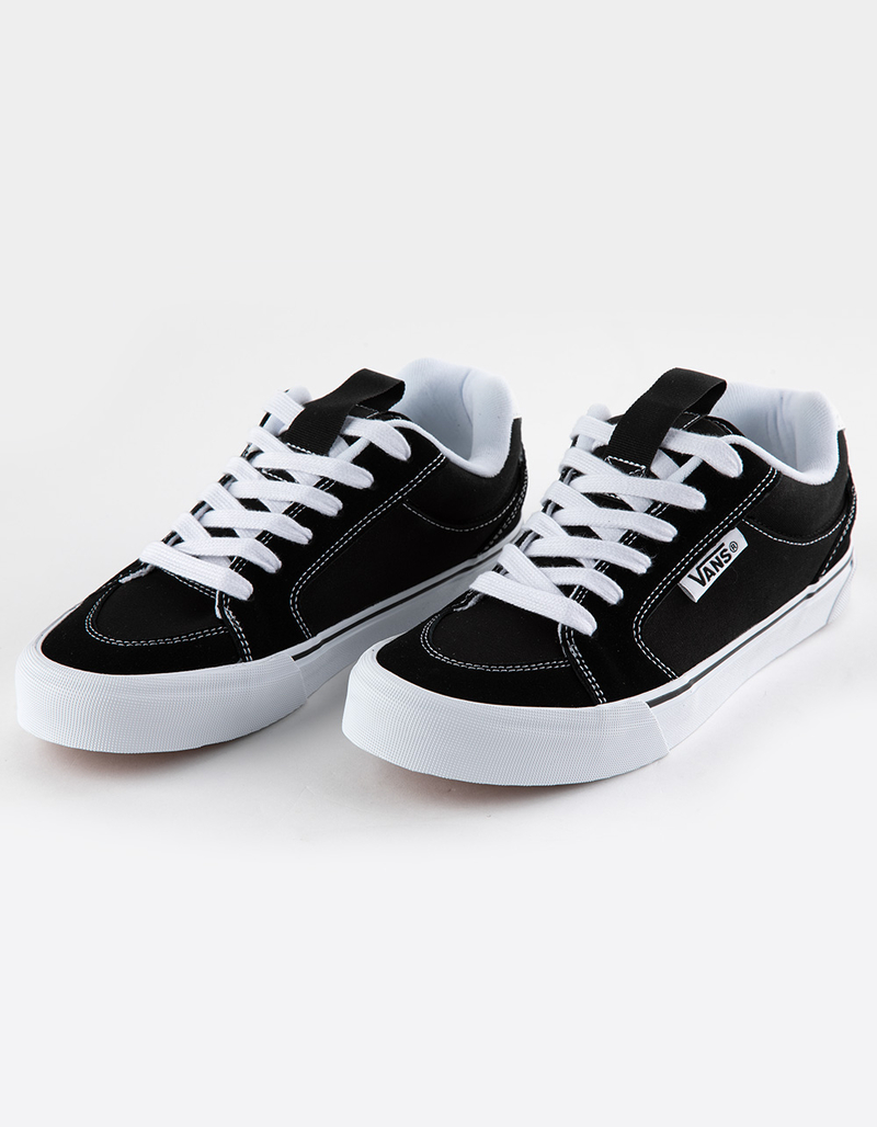 VANS Chukka Push Shoes - BLK/WHT | Tillys