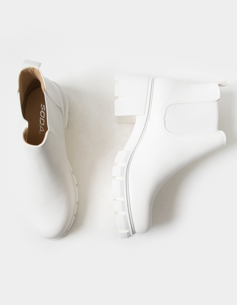 SODA Chunky Chelsea Womens Boots - WHITE - 6 | Tillys