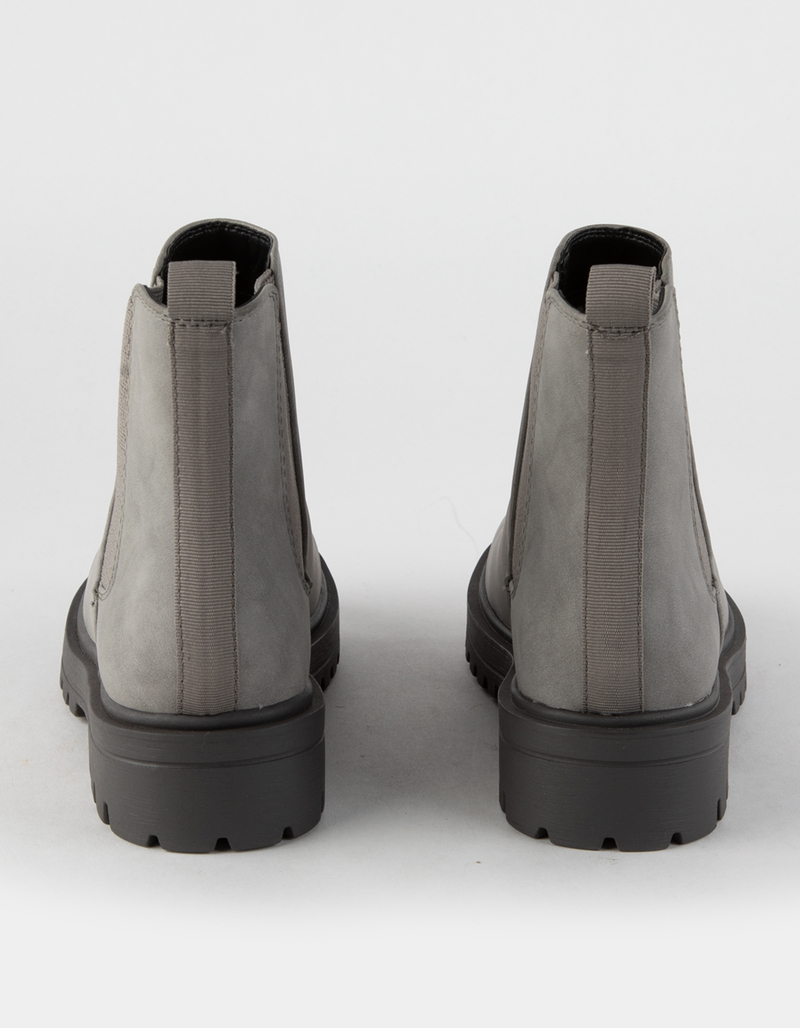 SODA Flat Womens Chelsea Boots - GRAY - 8 | Tillys