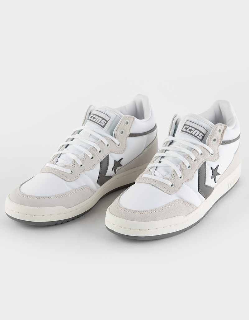 CONVERSE Fastbreak Pro Suede Mid Skate Shoes - WHT/GRAY - M7.5/W9 | Tillys