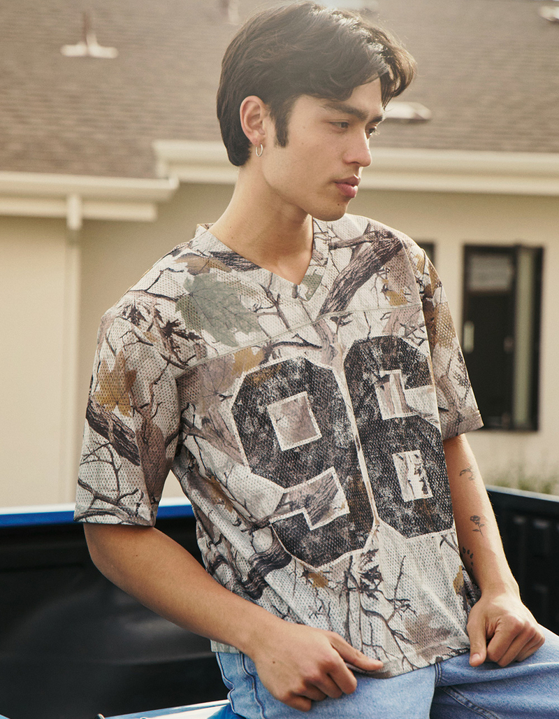 RSQ Mesh Boxy Football Jersey - CAMO - XL | Tillys