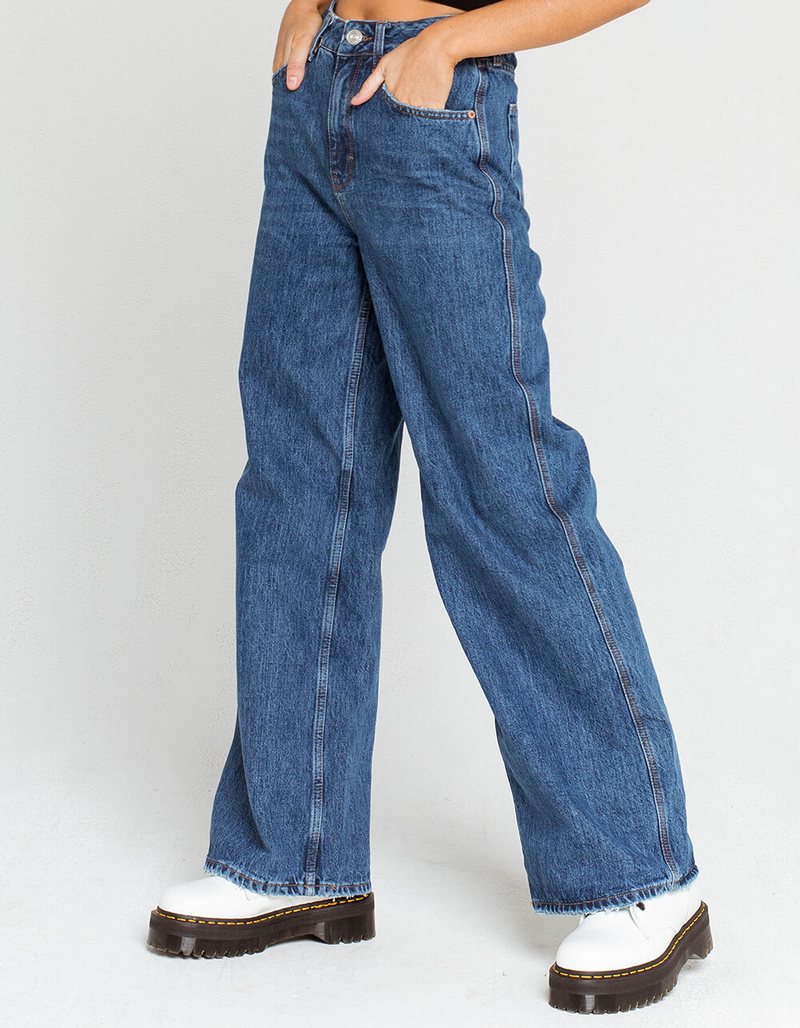 BDG Urban Outfitters Puddle Womens Jeans - MEDIUM WASH | Tillys