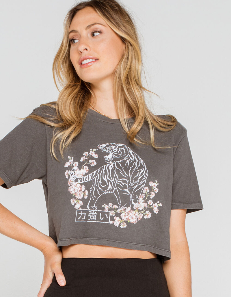 FULL TILT Tiger Blossom Womens Crop Tee - BLACK | Tillys