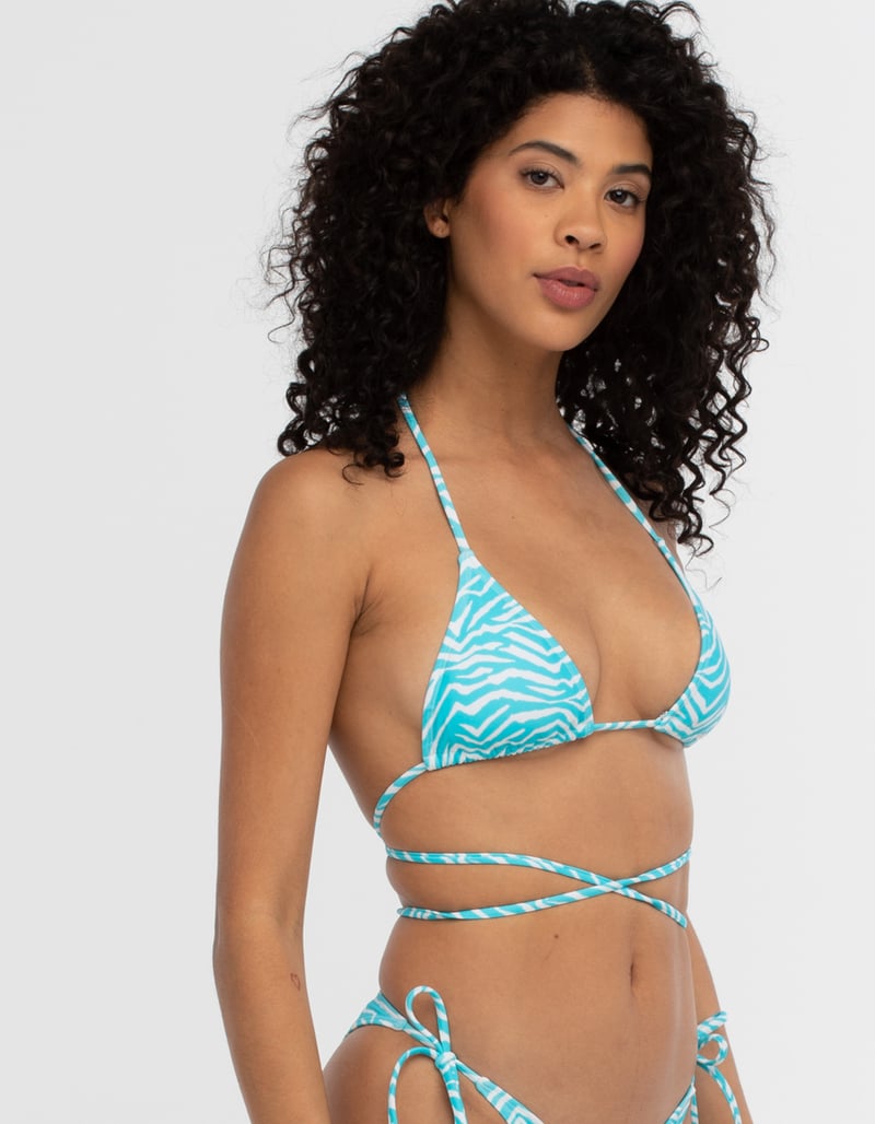 FULL TILT Slide Wrap Triangle Bikini Top - BLUE COMBO | Tillys