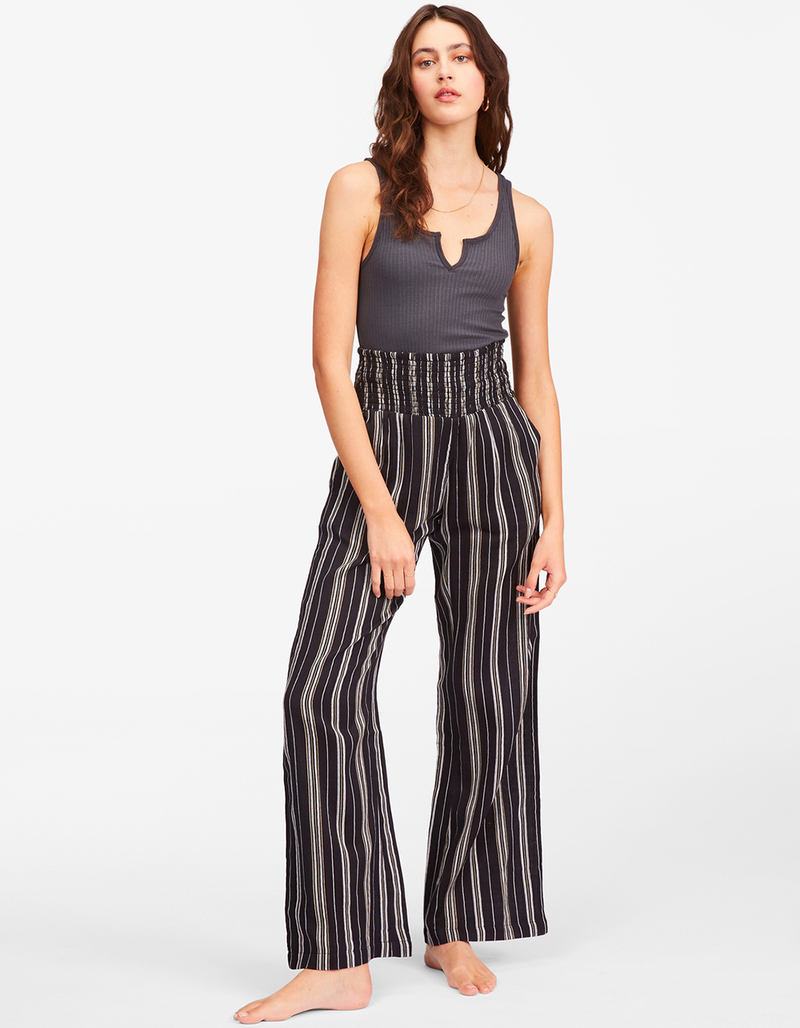 BILLABONG New Waves 2 Elastic Waist Womens Pants - BLK/MULTI - M | Tillys
