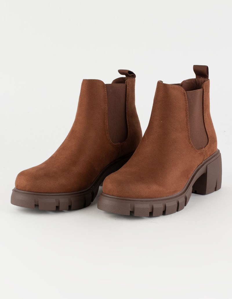 SODA Chunky Chelsea Womens Chestnut Boots - CHESTNUT | Tillys
