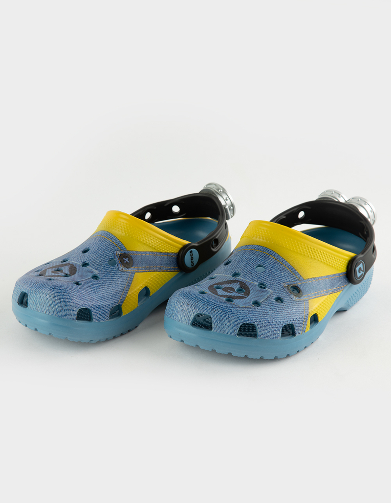 CROCS x Minions Kids Clogs - BLUE COMBO | Tillys