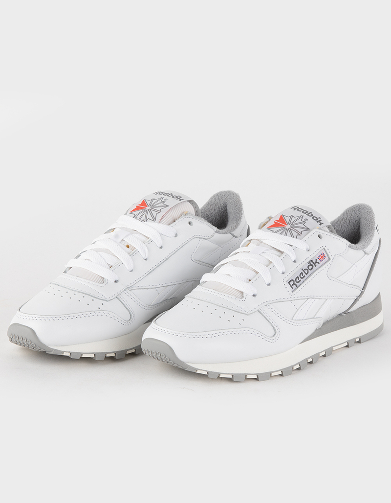 REEBOK Classic Leather Shoes - WHITE | Tillys