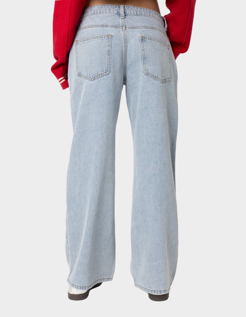 EDIKTED Petite Raelynn Washed Low Rise Jeans - LIGHT BLUE | Tillys
