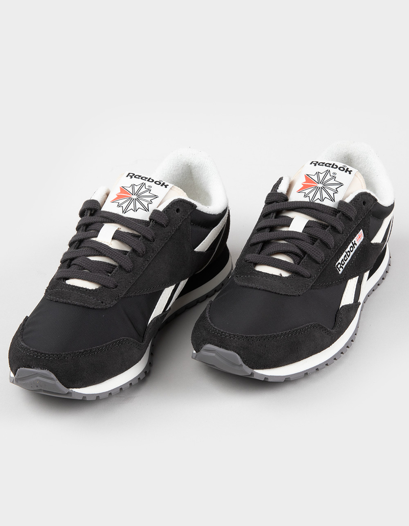 REEBOK Classic AZ Shoes - BLK/WHT - 8 | Tillys