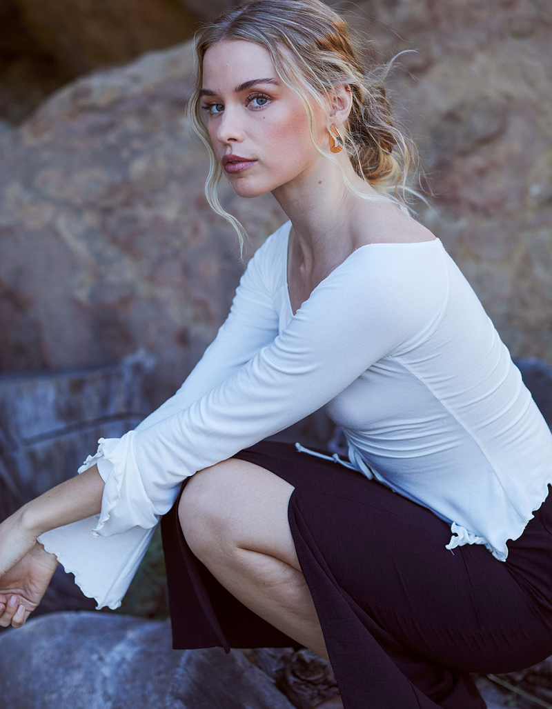 FULL TILT Cinch Womens Long Sleeve Top - IVORY | Tillys