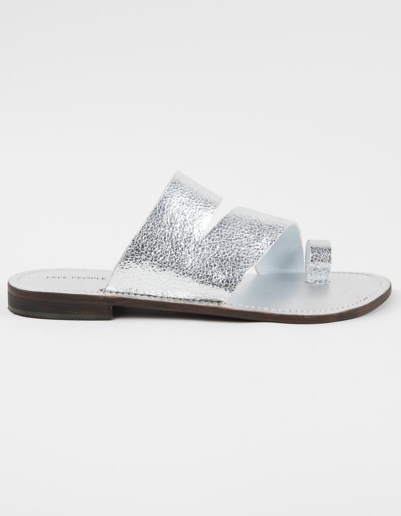 FREE PEOPLE Abilene Womens Toe Loop Sandals - SILVER - 8.5 | Tillys