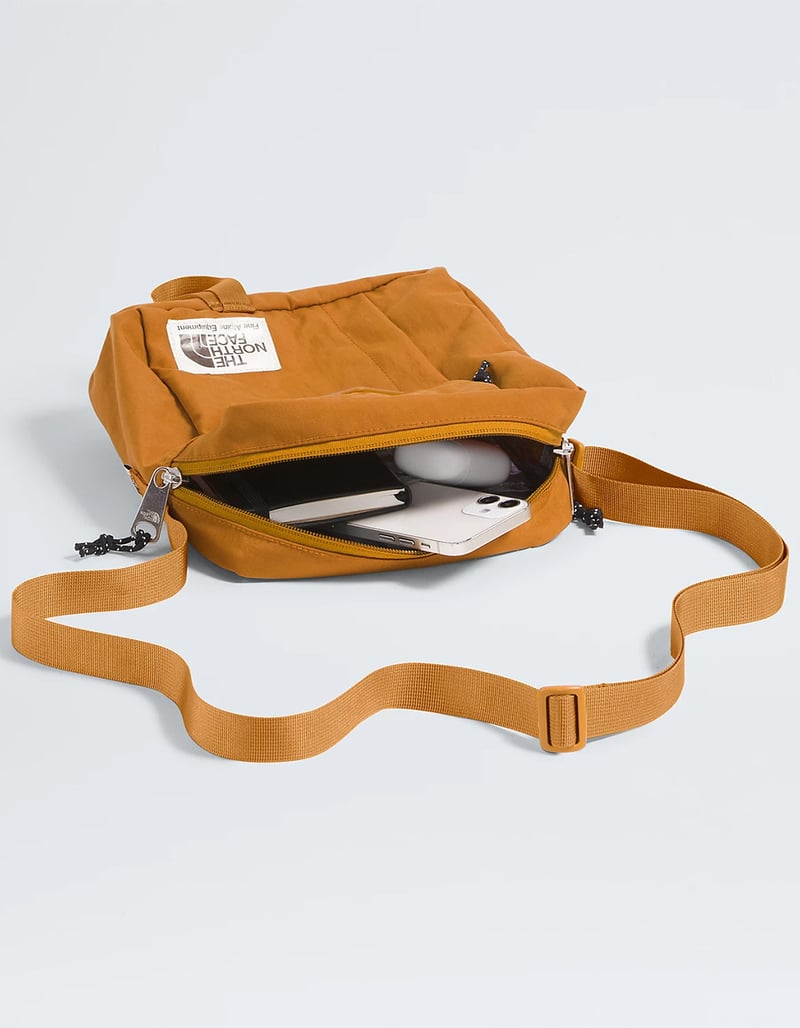 THE NORTH FACE Berkeley Crossbody Bag - KHAKI | Tillys