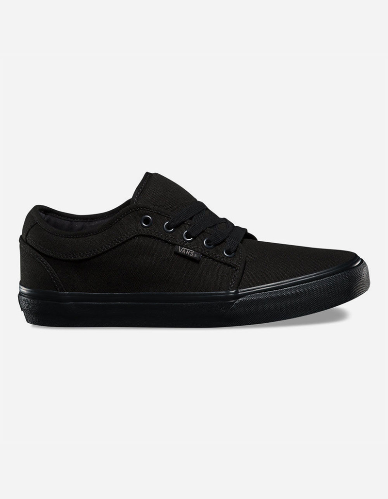 VANS Chukka Low Blackout Shoes - BLACK/BLACK - M11 | Tillys