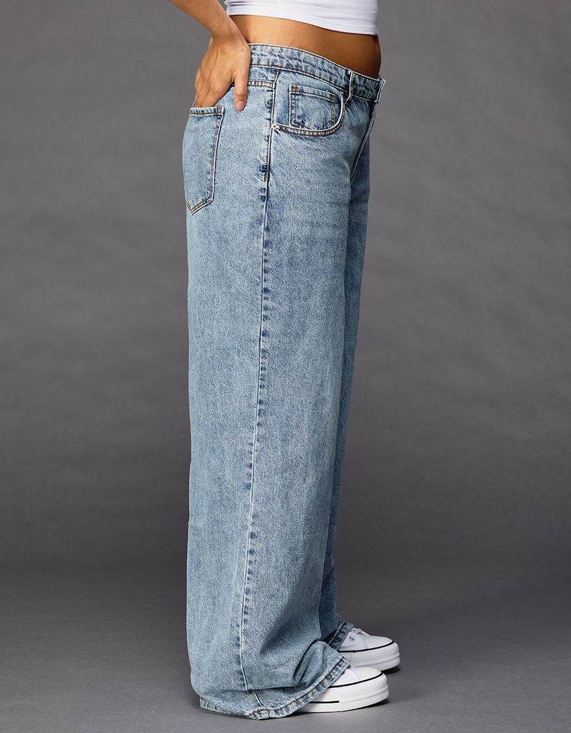 RSQ Womens Low Rise Wide Leg Jeans - LIGHT WASH | Tillys