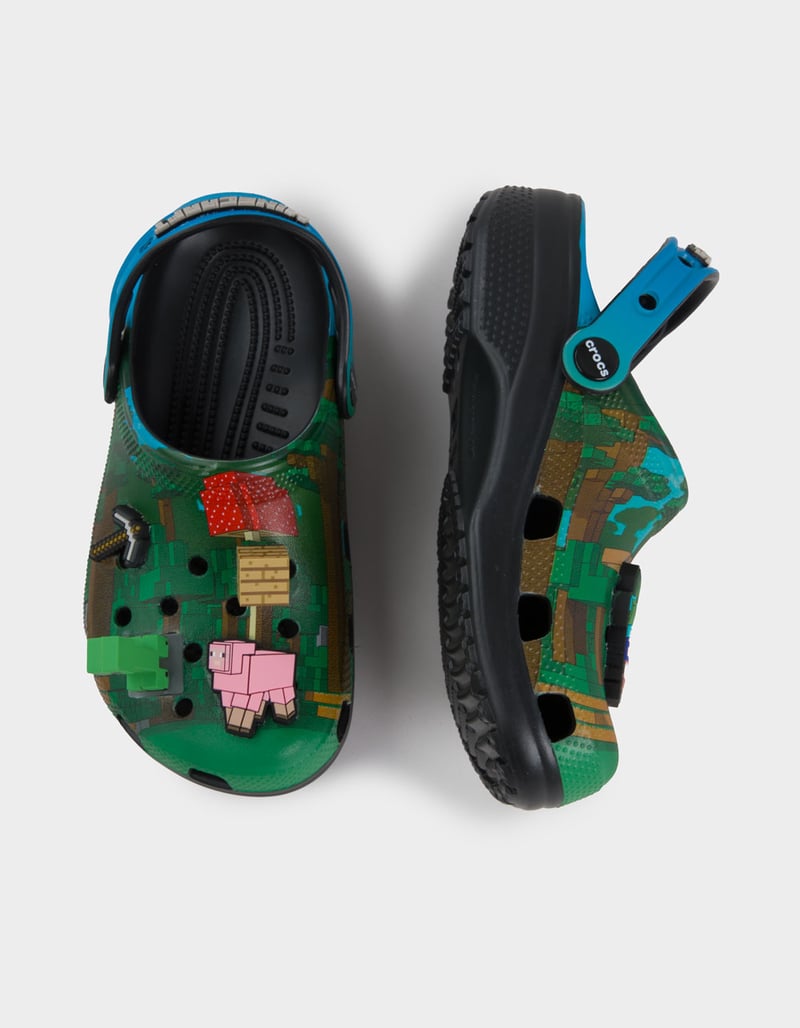 CROCS x Minecraft Kids Classic Clogs - MULTI - 5 | Tillys
