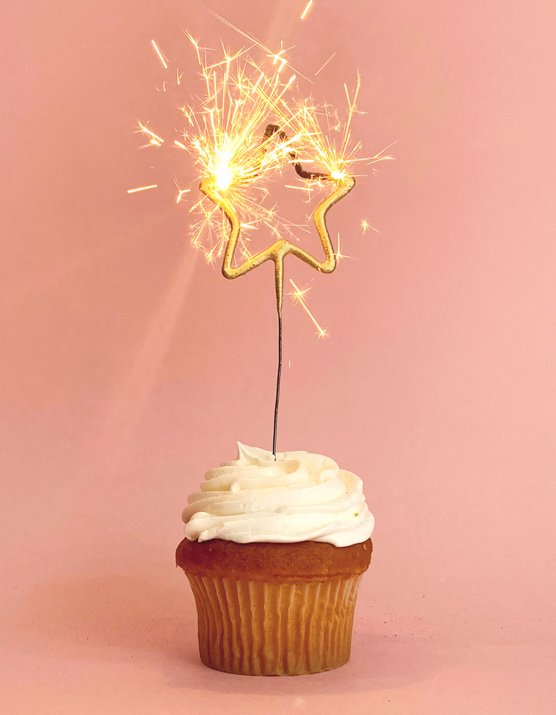 TOPS MALIBU Mini Star Sparkler Set - GOLD | Tillys