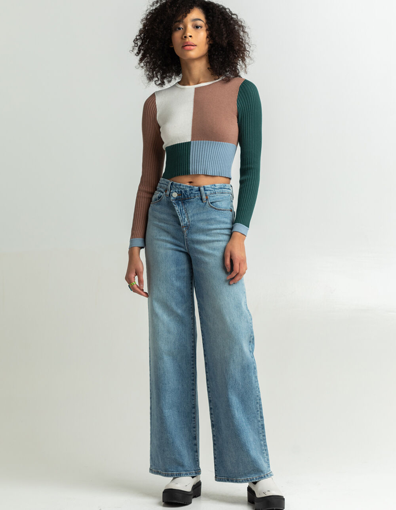 BLANK NYC Say Less Womens Jeans - MEDIUM WASH | Tillys