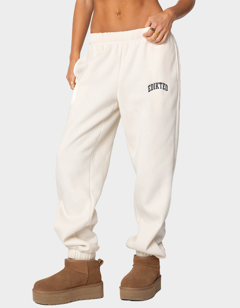 EDIKTED Edikted Babe Oversized Sweatpants - BEIGE | Tillys