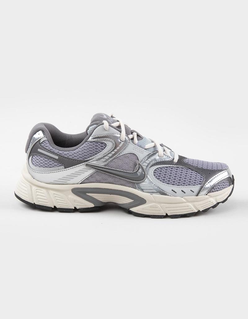 NIKE V5 RNR Mens Shoes - CEMENT - 5.5 | Tillys
