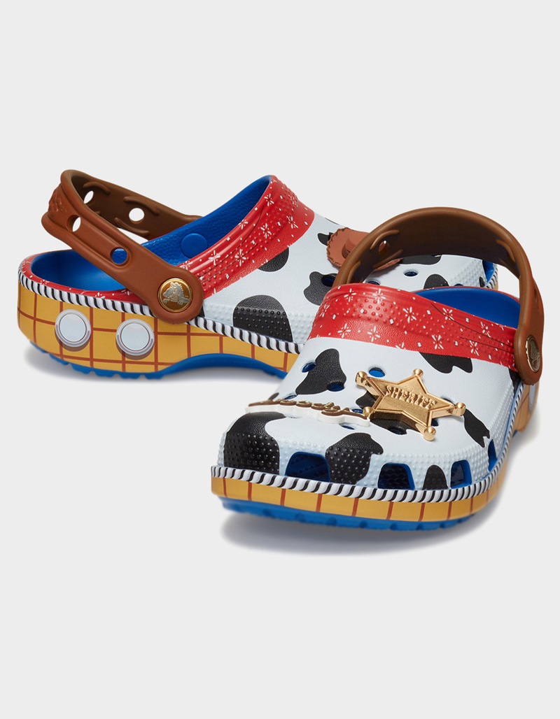 CROCS x Disney Pixar Toy Story Sheriff Woody Kids Classic Clogs - MULTI ...