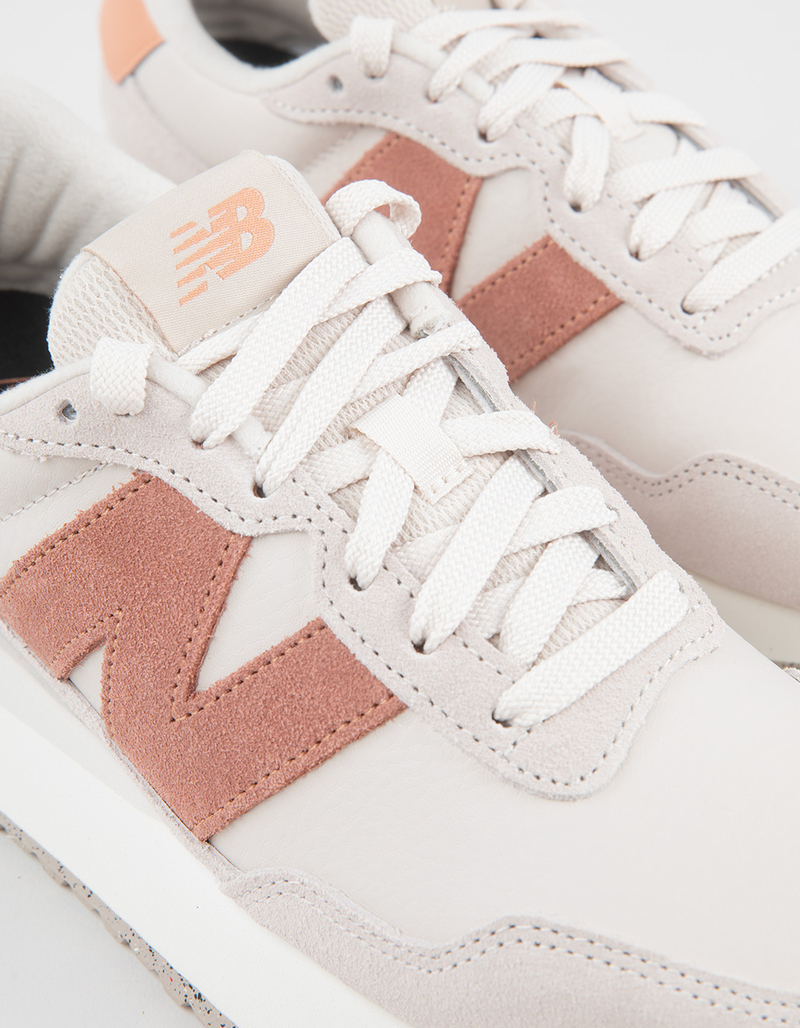 NEW BALANCE 237 Womens Shoes - LT GRY/PINK | Tillys