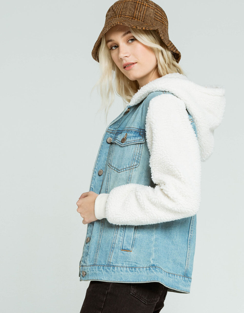 ASHLEY Sherpa Sleeve Womens Denim Jacket - MEWSH | Tillys