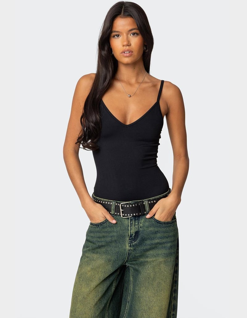 EDIKTED Teaghan Triangle Fitted Bodysuit - BLACK - L | Tillys