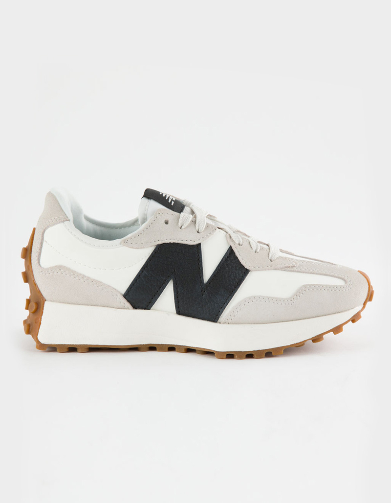 NEW BALANCE 327 Womens Shoes - BLK/WHT | Tillys