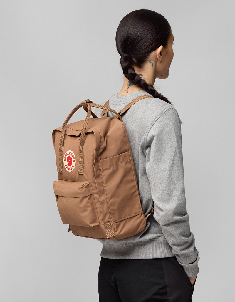 FJALLRAVEN Kånken Backpack - SUNSTONE ORANGE - ONE SIZE | Tillys