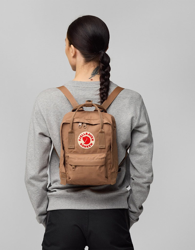 FJALLRAVEN Kånken Mini Backpack - CHOCOLATE | Tillys