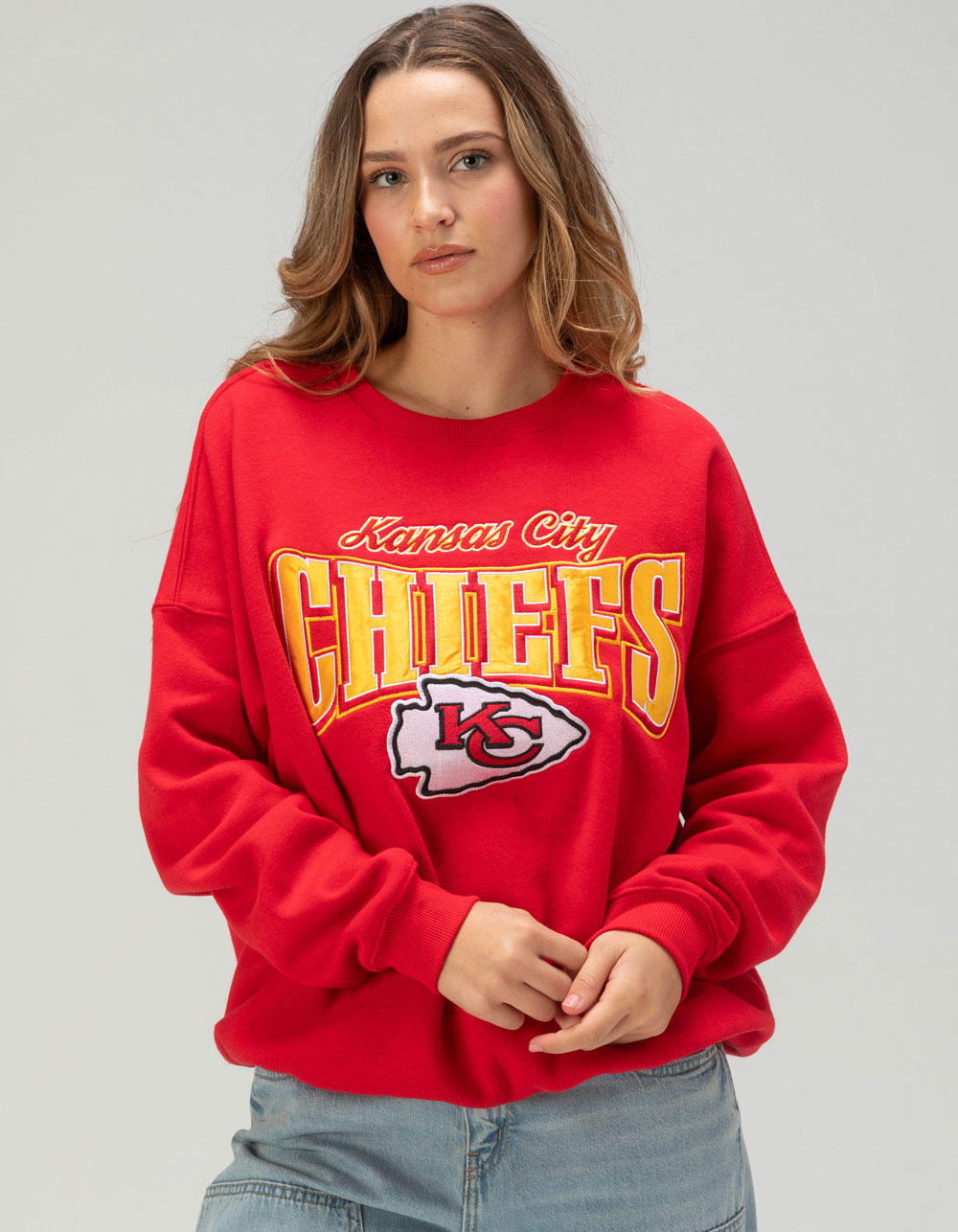 KANSAS CITY CHIEFS Womens Crewneck Sweatshirt - RED | Tillys