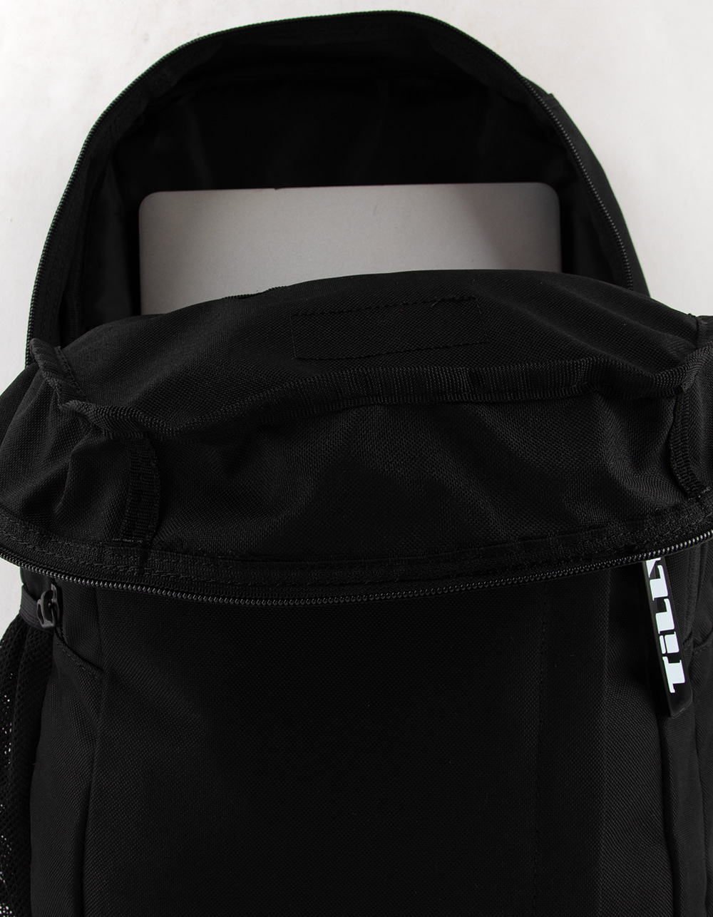 DAKINE Class 25L Backpack - BLACK | Tillys