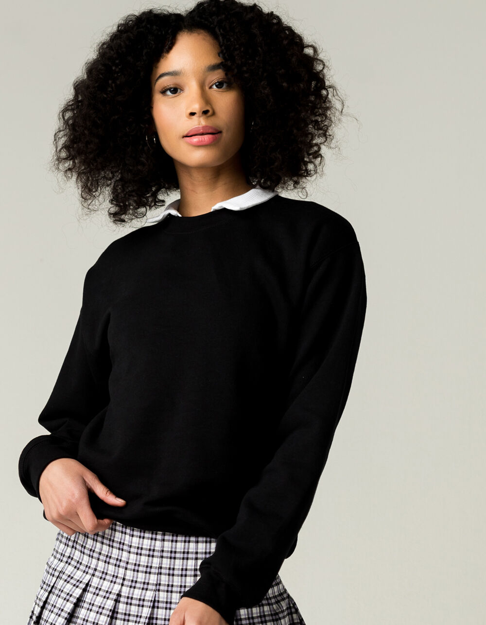 FULL TILT Basic Womens Crew Sweatshirt - BLACK | Tillys