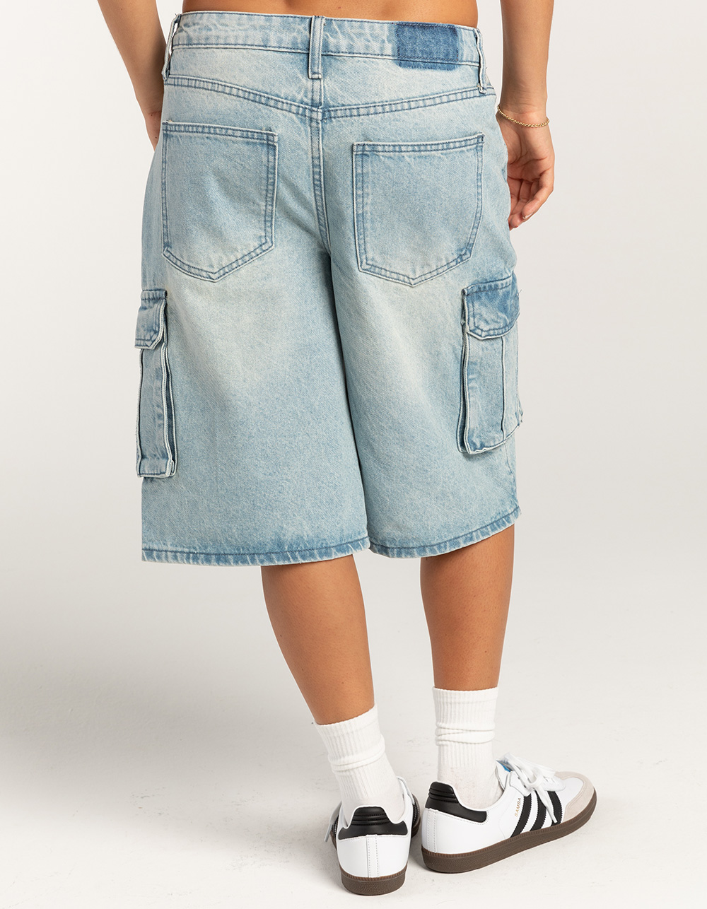 RSQ Womens Cargo Jorts - LIGHT WASH | Tillys