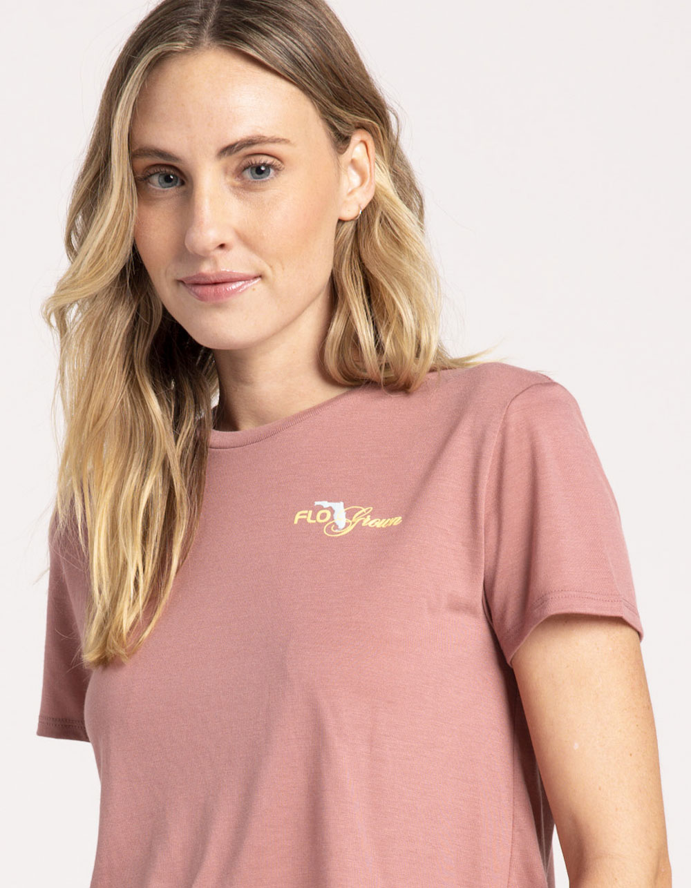 FLO GROWN Sunrise Crest Womens Crop Tee - PAPRIKA | Tillys
