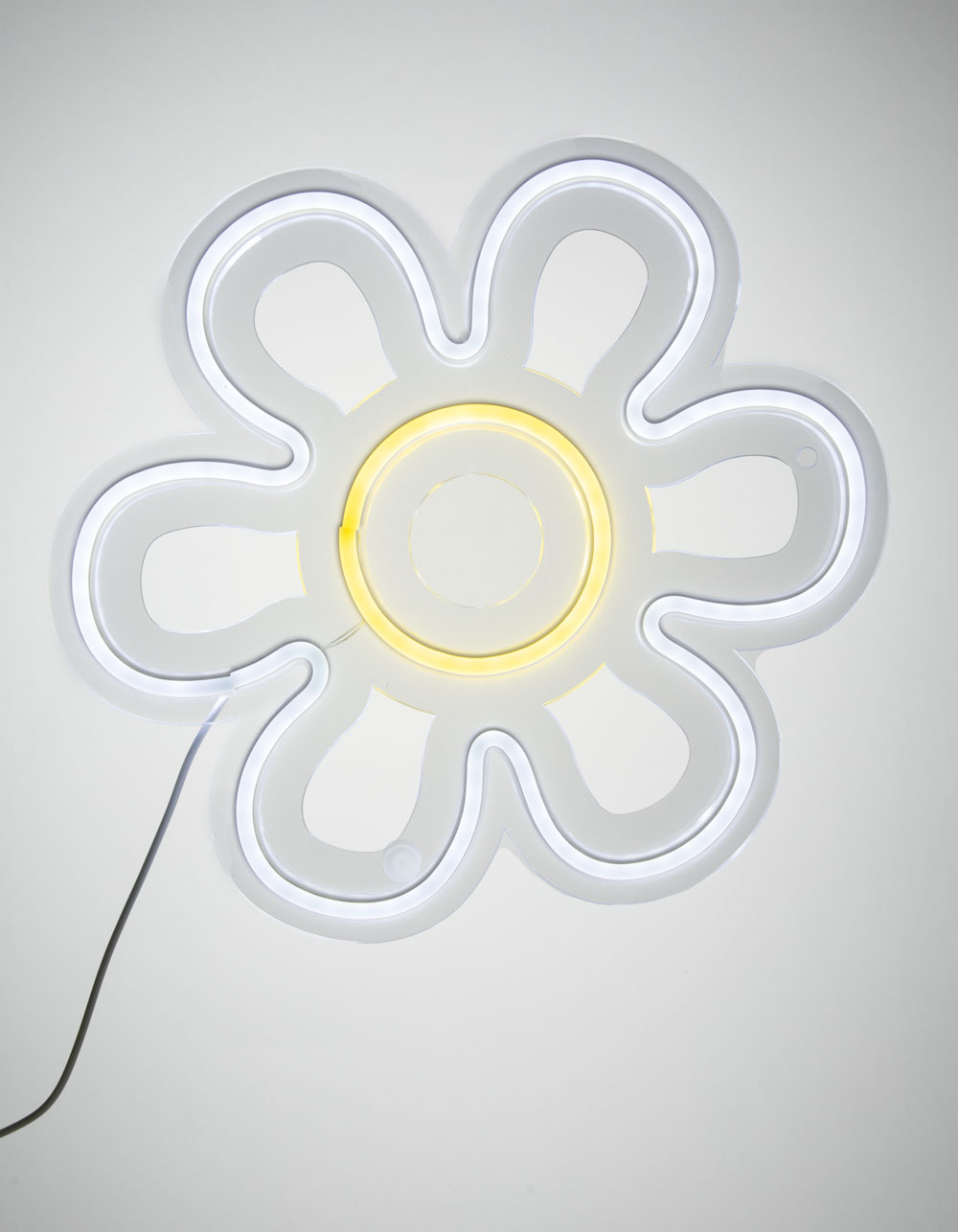 Daisy LED Neon Light - WHITE | Tillys