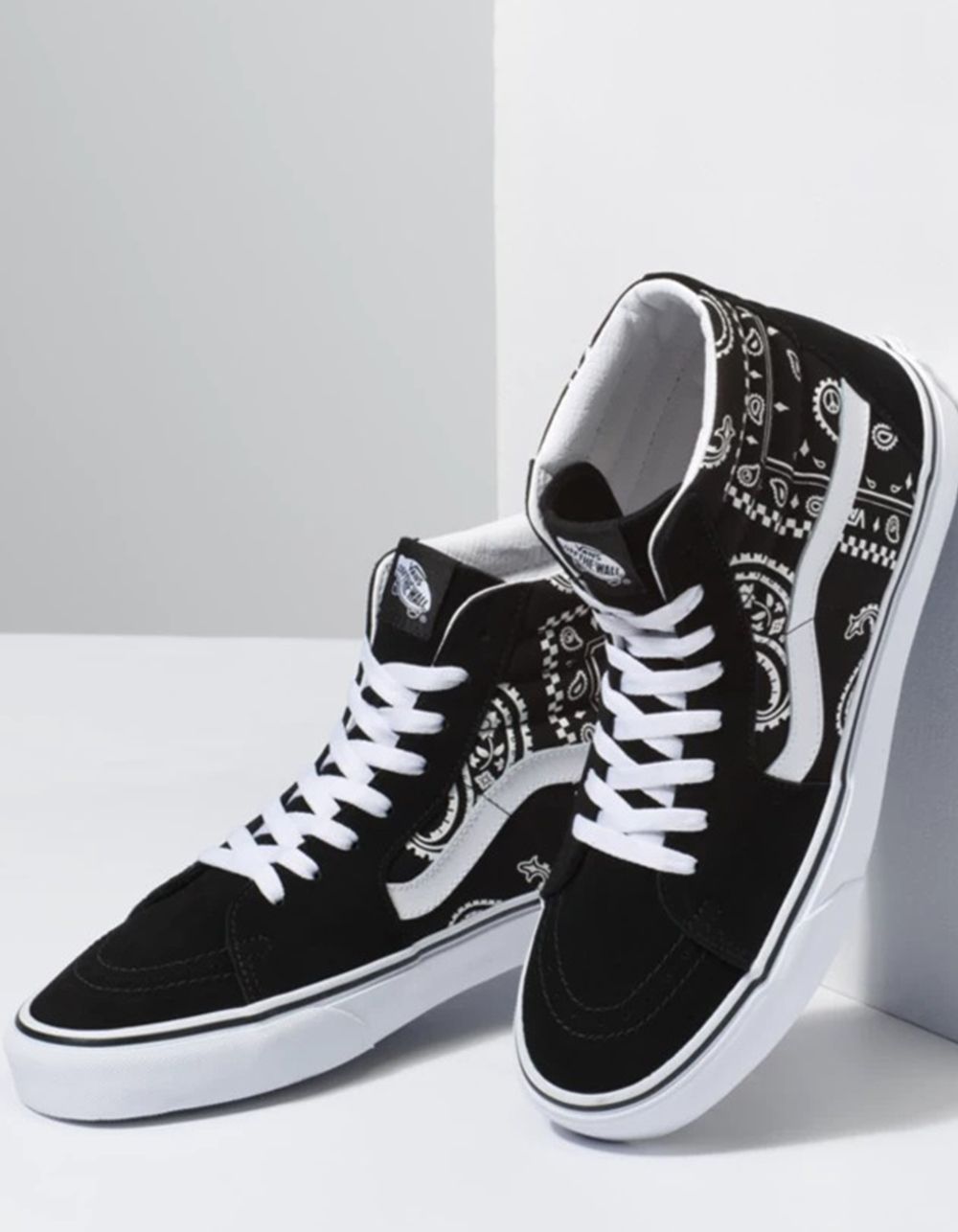 VANS Peace Paisley Sk8-Hi Shoes - BLK/WHT | Tillys