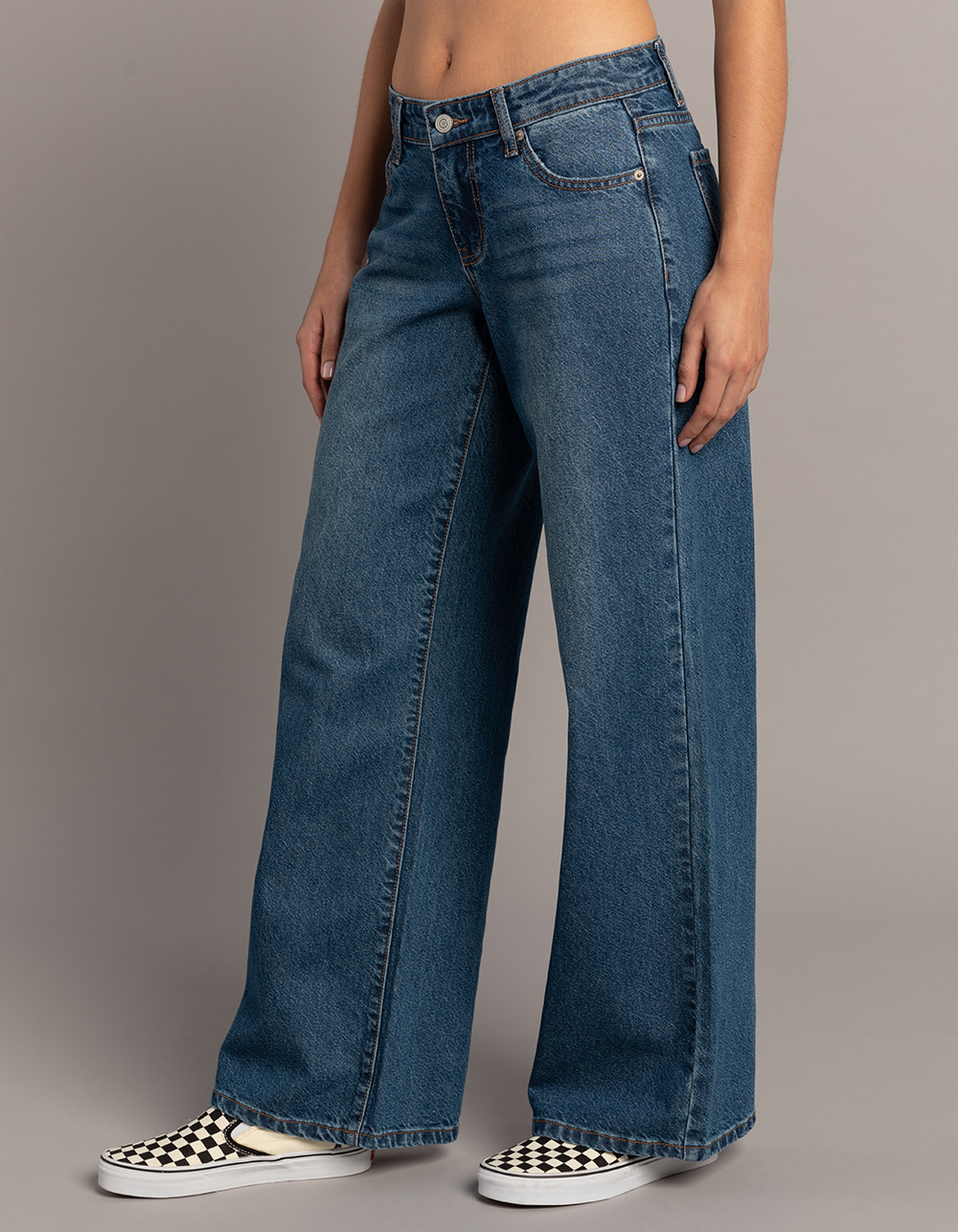 RSQ Womens Low Rise Wide Leg Jeans - MEDIUM WASH | Tillys