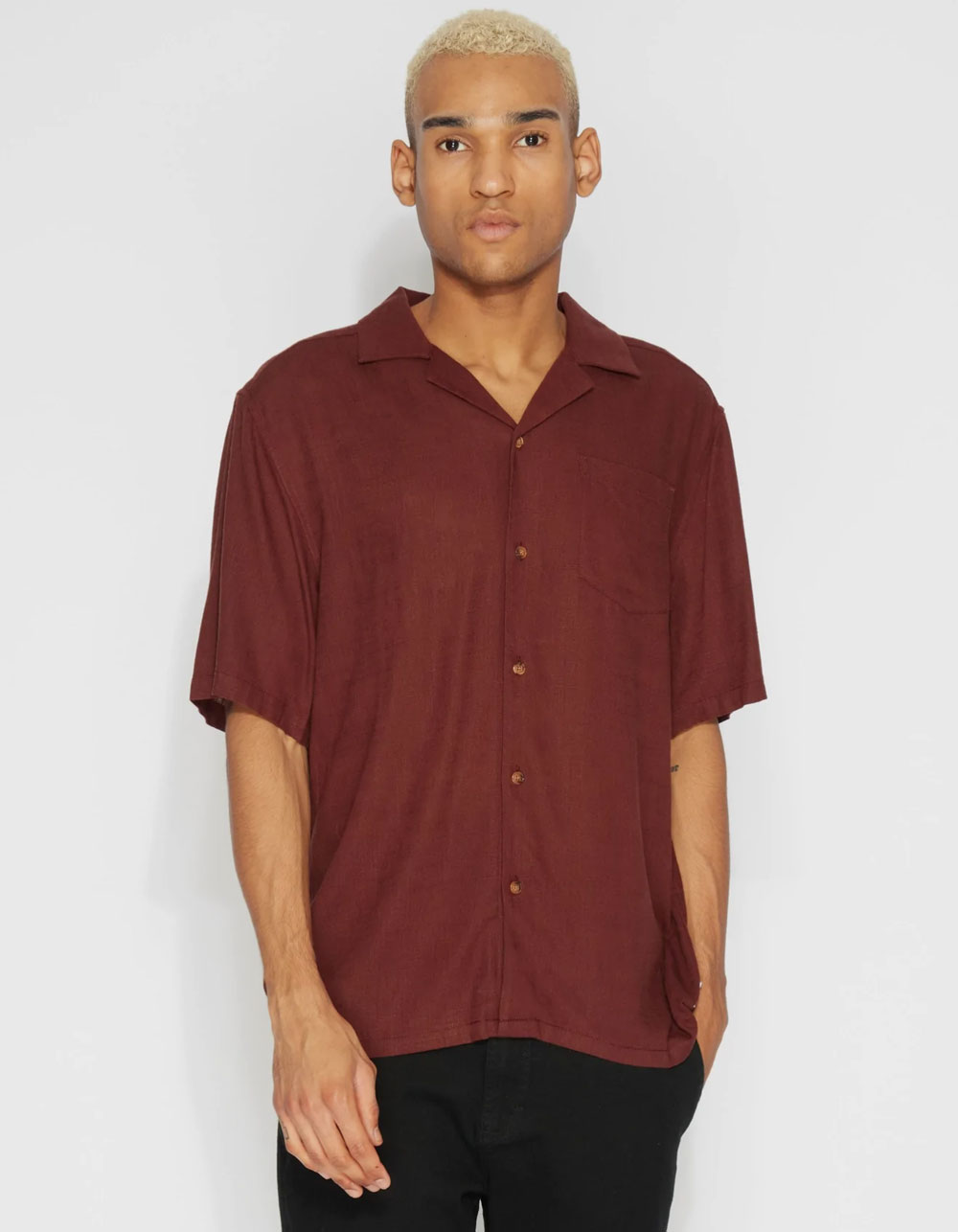 BANKS JOURNAL Brighton Mens Woven Shirt - BURGUNDY | Tillys