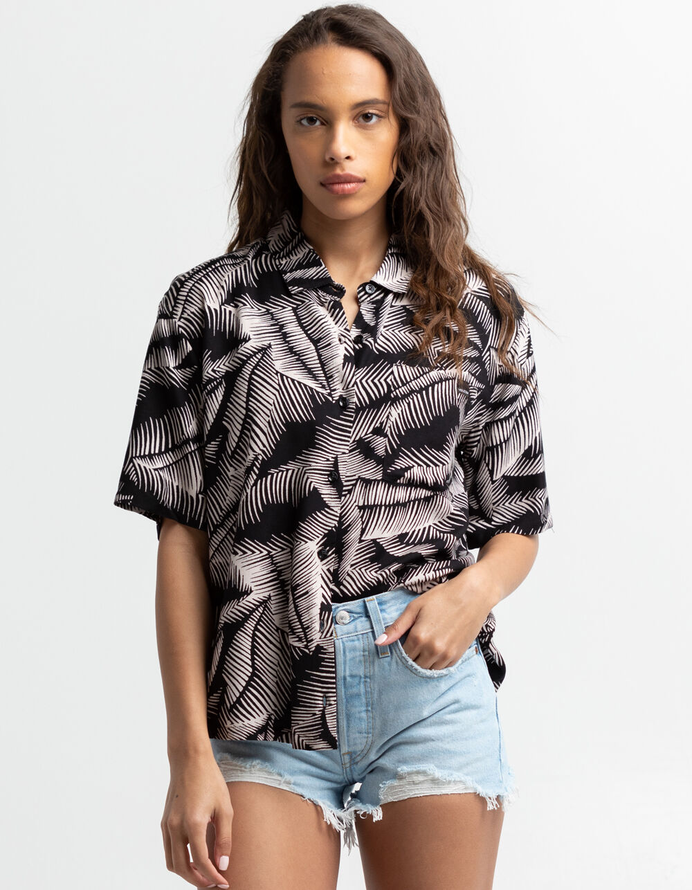 VOLCOM Stay Palm Womens Button Up Shirt - BLACK COMBO | Tillys